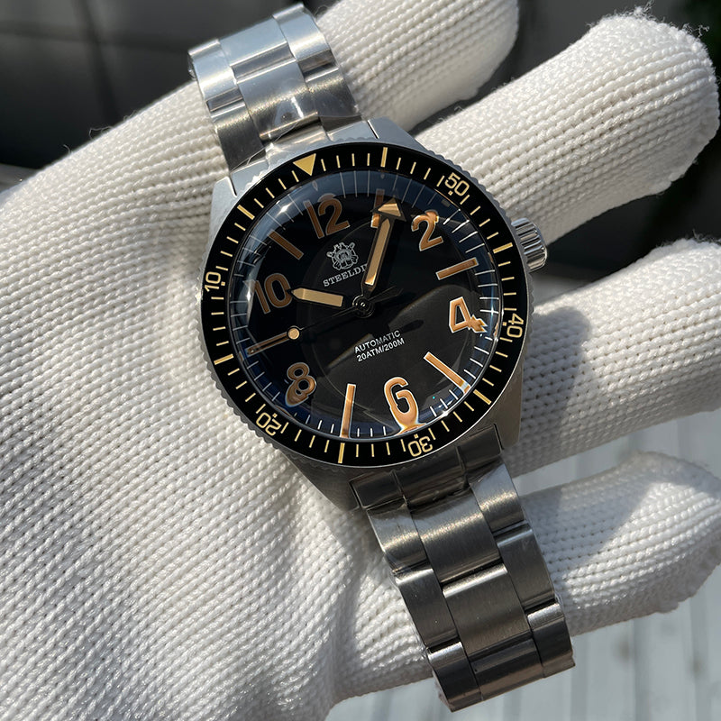 Best Steeldive Automatic Watches Under 200 | 62MAS Diving Watch ...